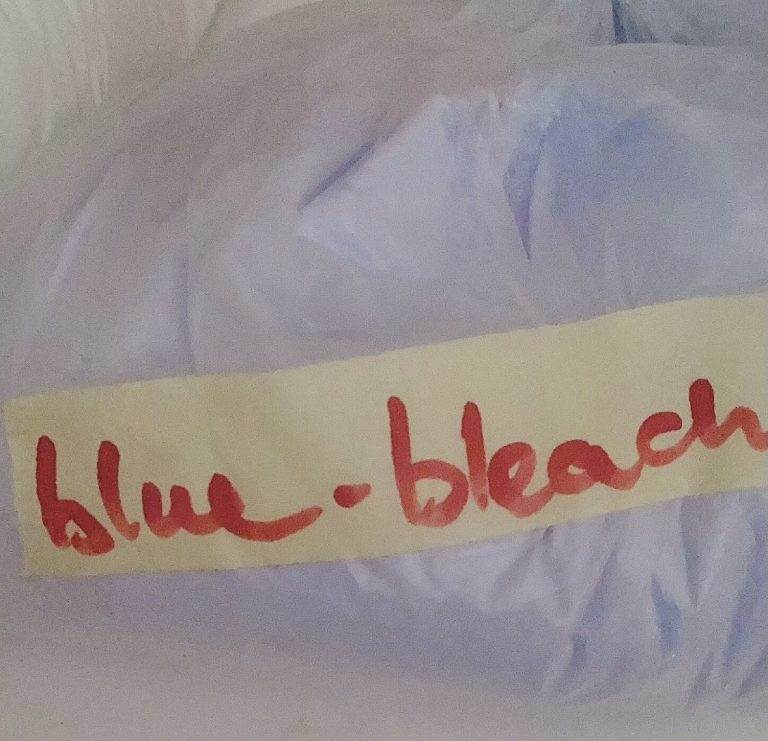 Blue Organic Bleaching Powder 100g Activator For DIY Bleaching Soap ...